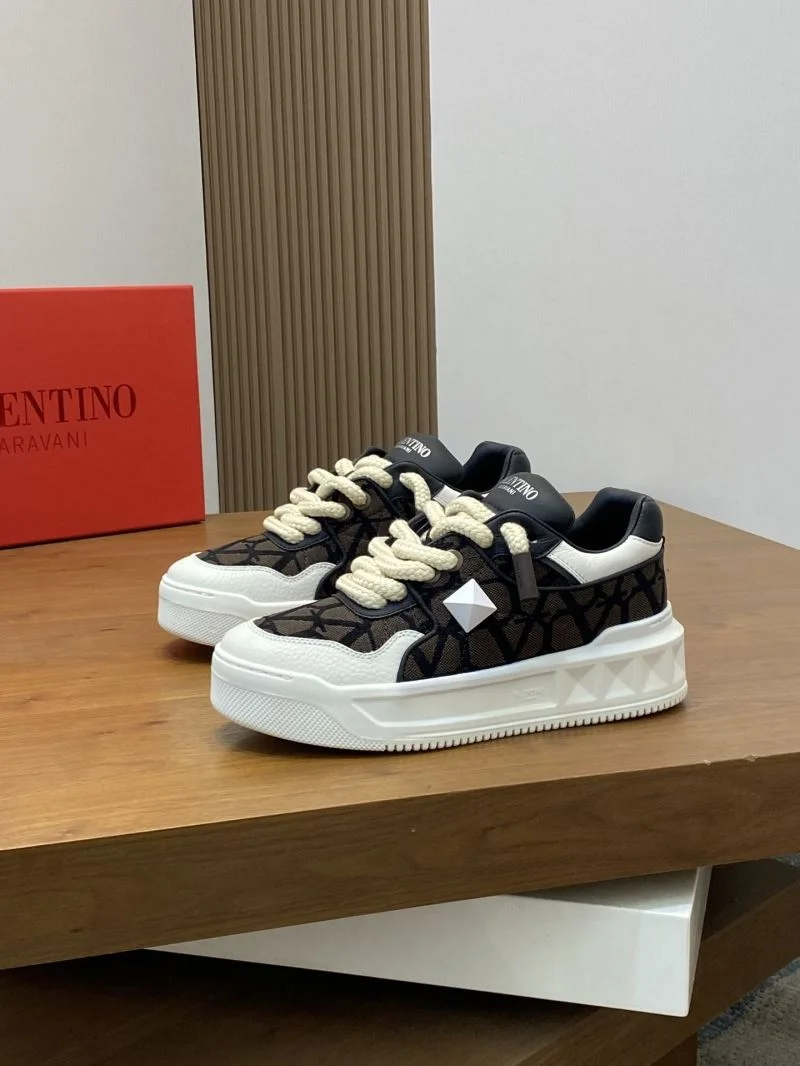 High accuracy Valentino One Stud Shoes