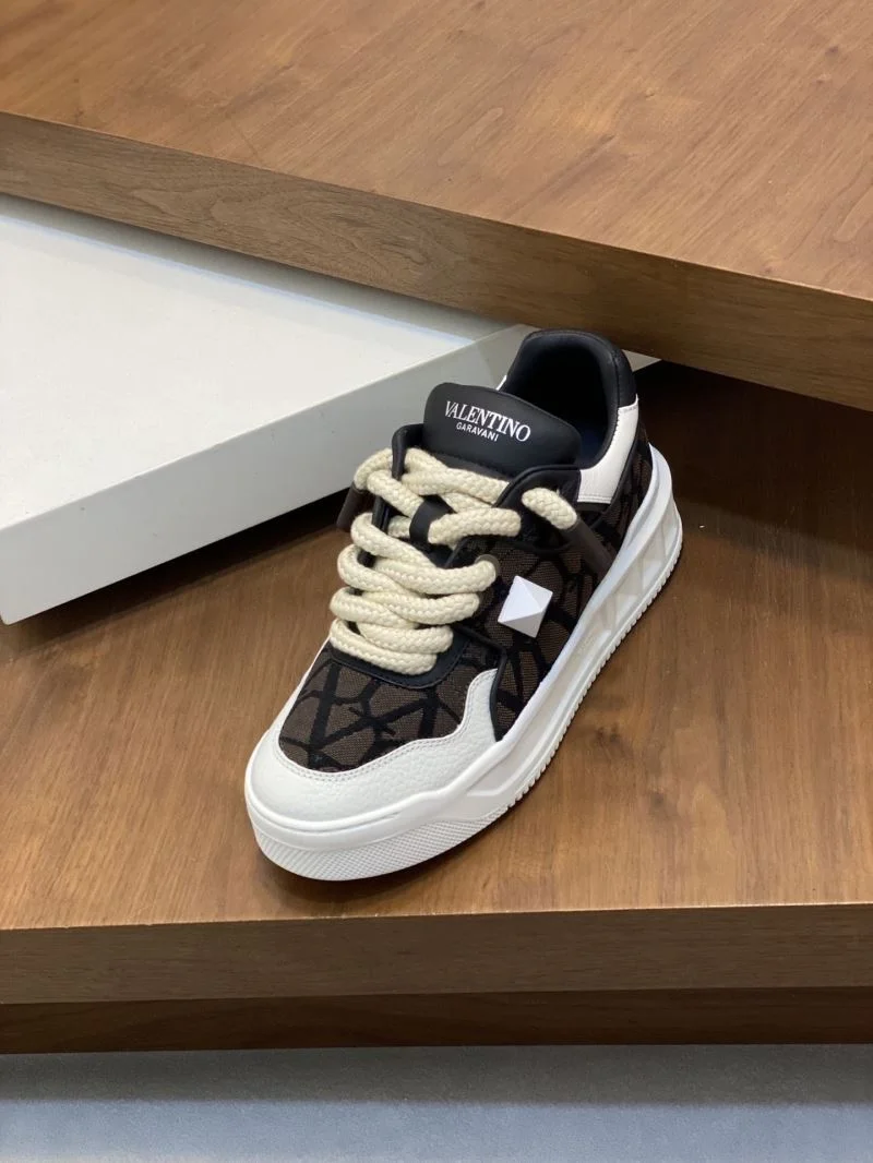 High accuracy Valentino One Stud Shoes