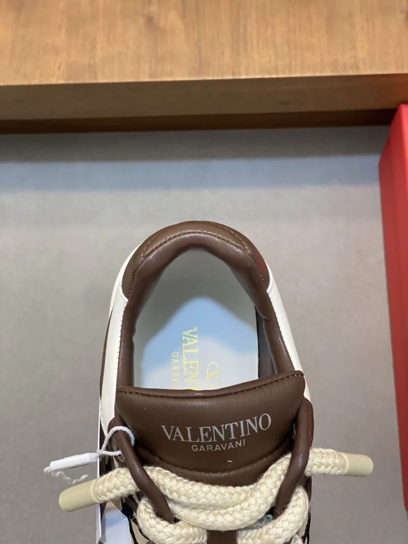 Factory-made Valentino One Stud Shoes
