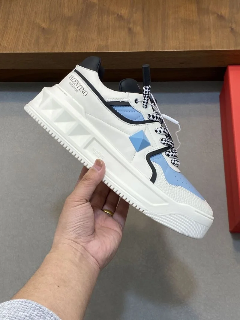 Low-cost Valentino One Stud Shoes