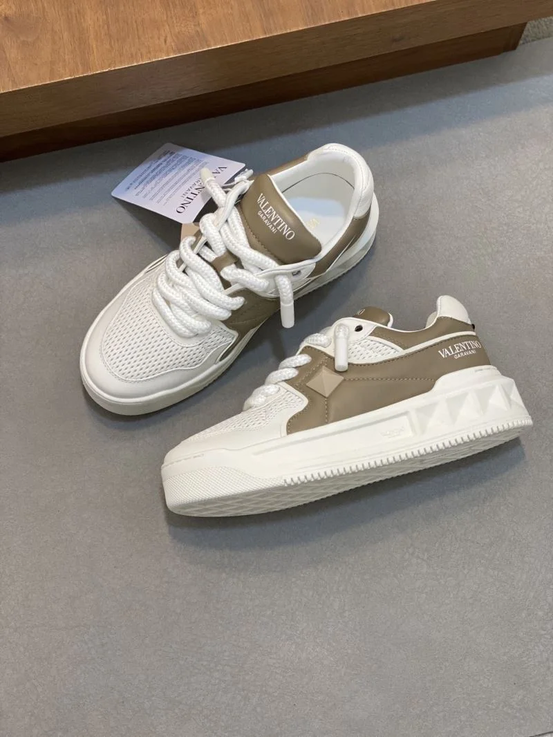 High accuracy Valentino One Stud Shoes