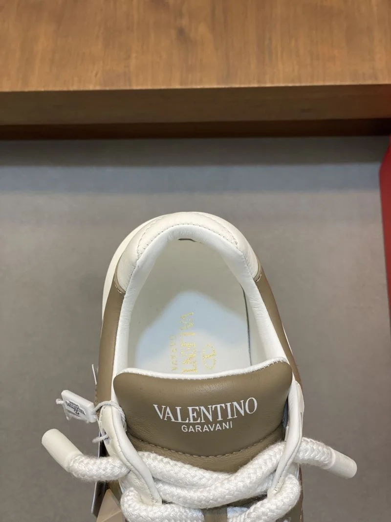High accuracy Valentino One Stud Shoes