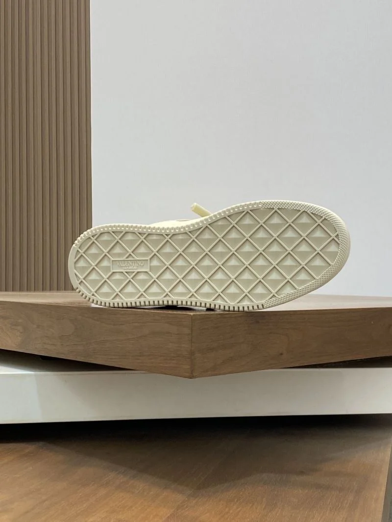 Brand-authenticated Valentino One Stud Shoes
