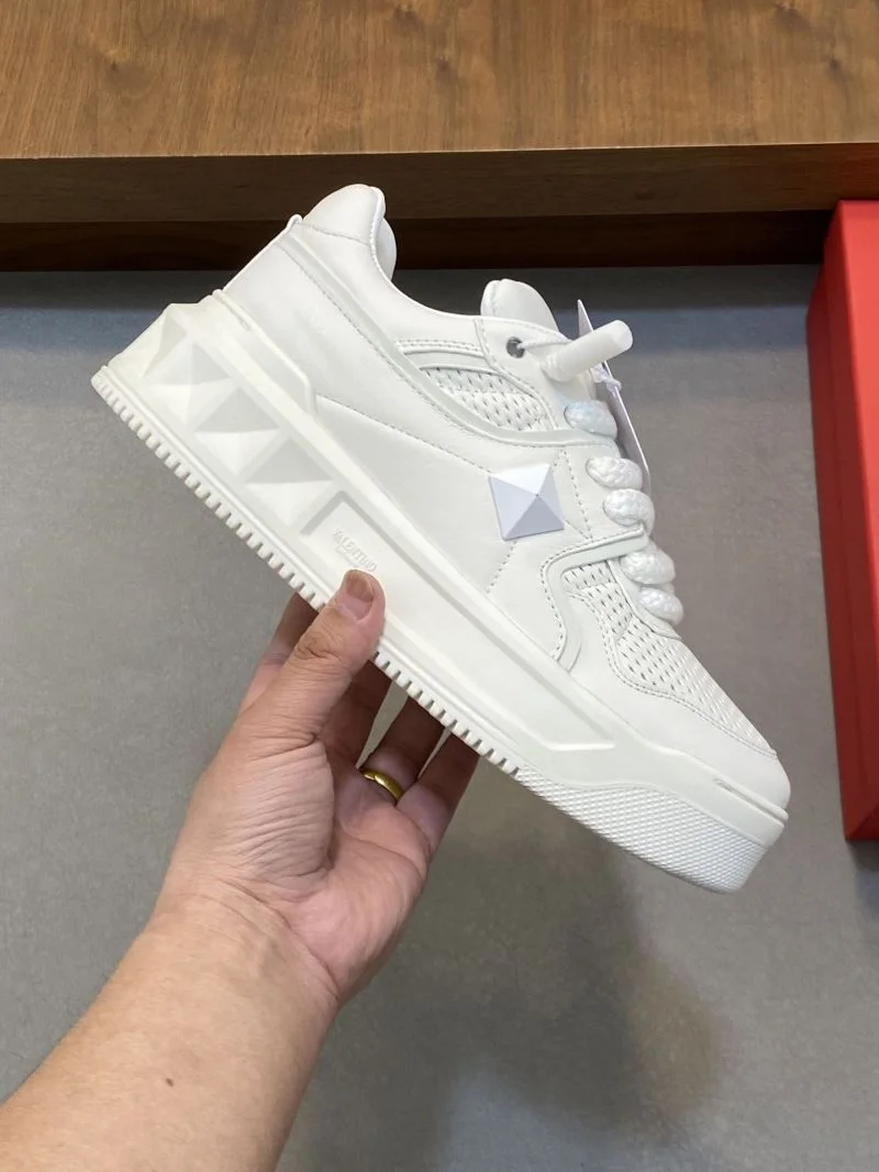 Factory-made Valentino One Stud Shoes
