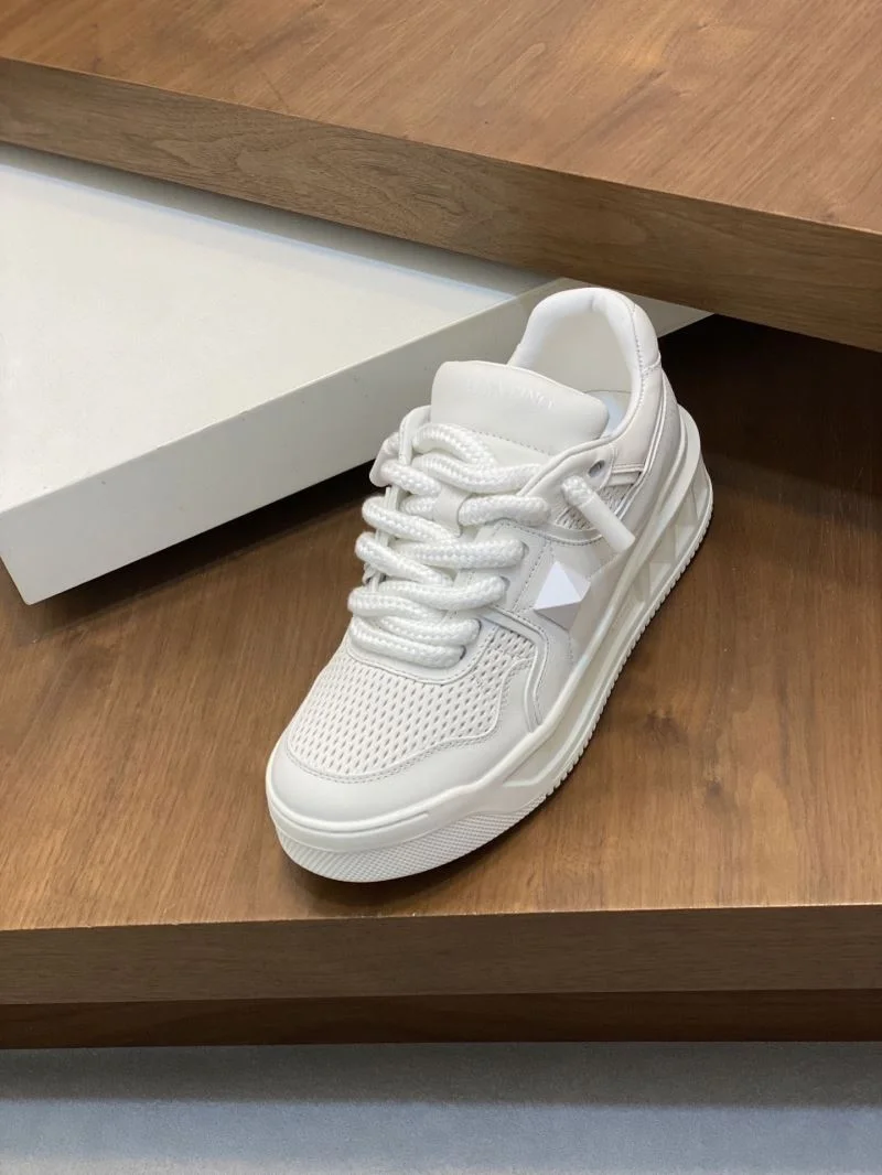Factory-made Valentino One Stud Shoes