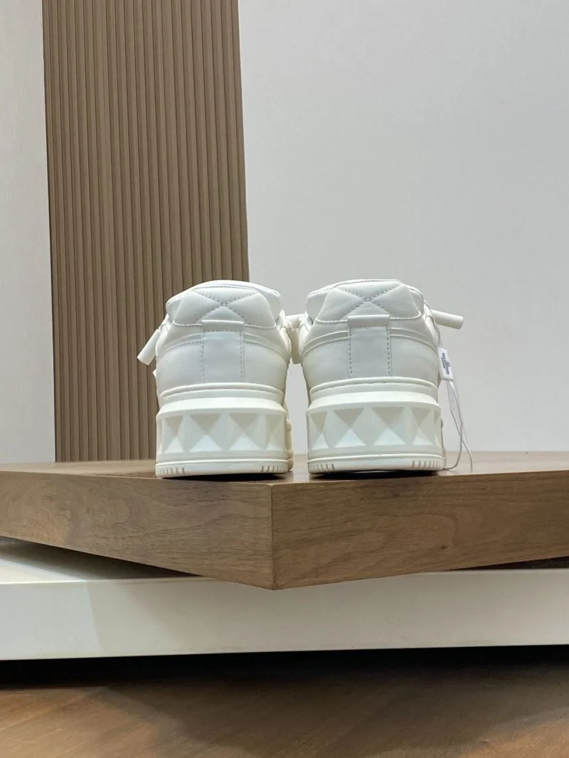 Factory-made Valentino One Stud Shoes