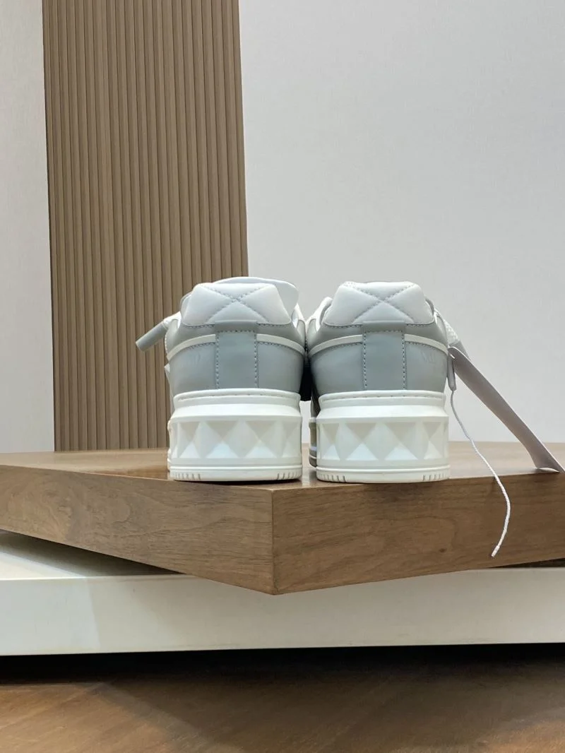 Legit Valentino One Stud Shoes