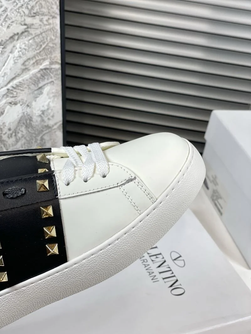 High accuracy Valentino Open Shoes
