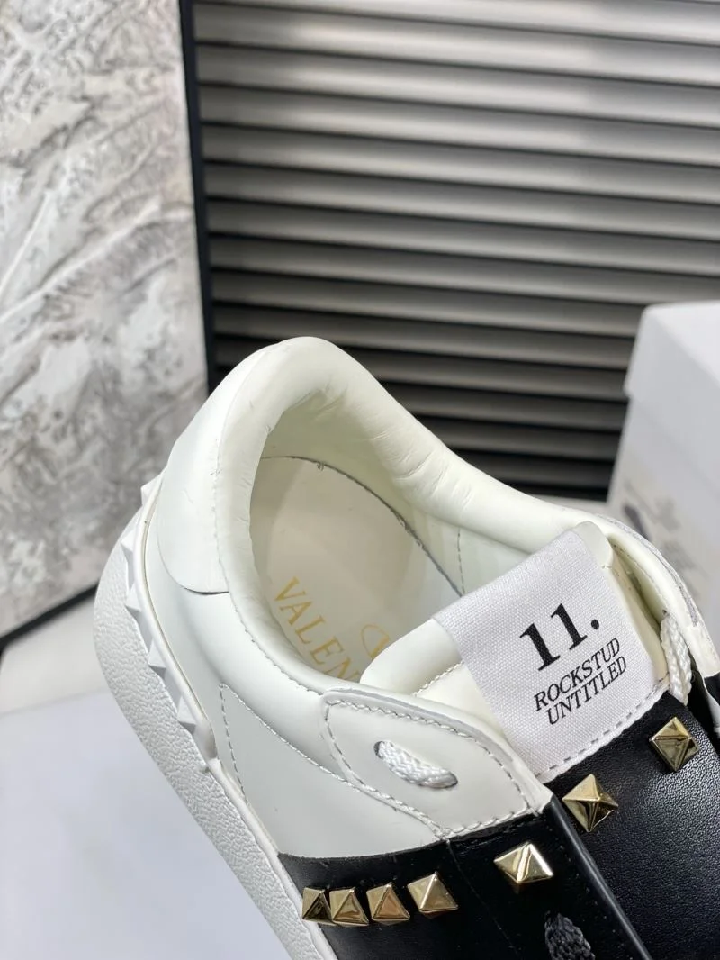 High accuracy Valentino Open Shoes