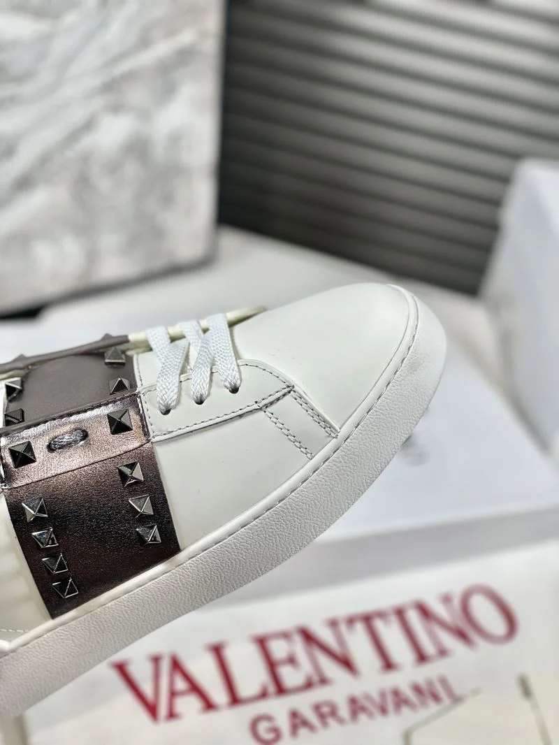 Indistinguishable Valentino Open Shoes
