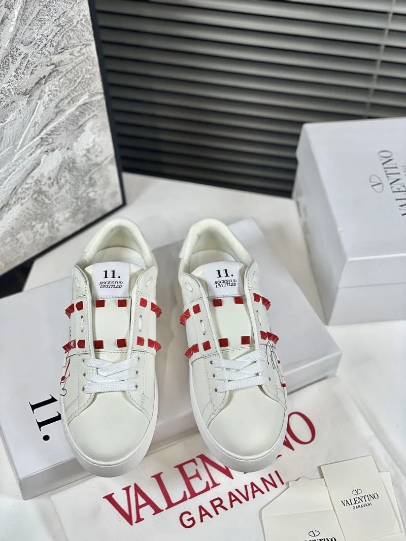 Accurate model Valentino Open Shoes
