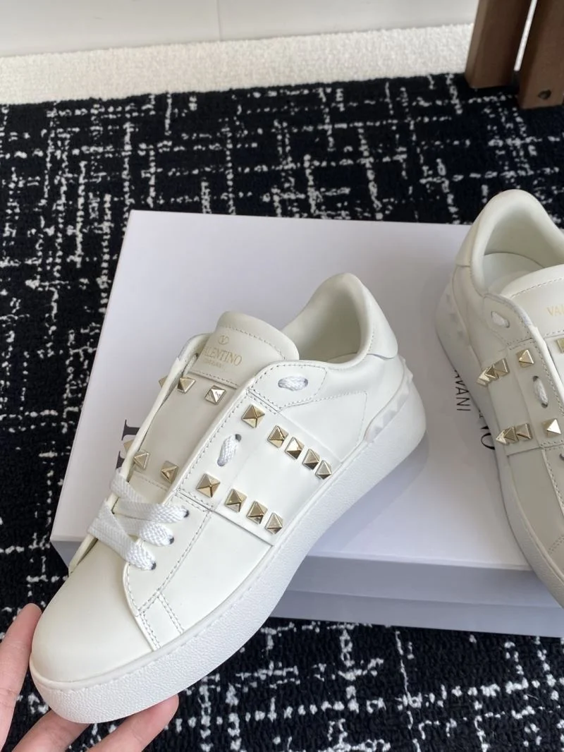 Cut-rate Valentino Open Shoes
