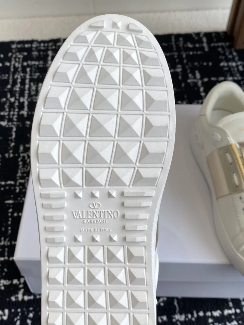 Reasonably priced Valentino Open Shoes