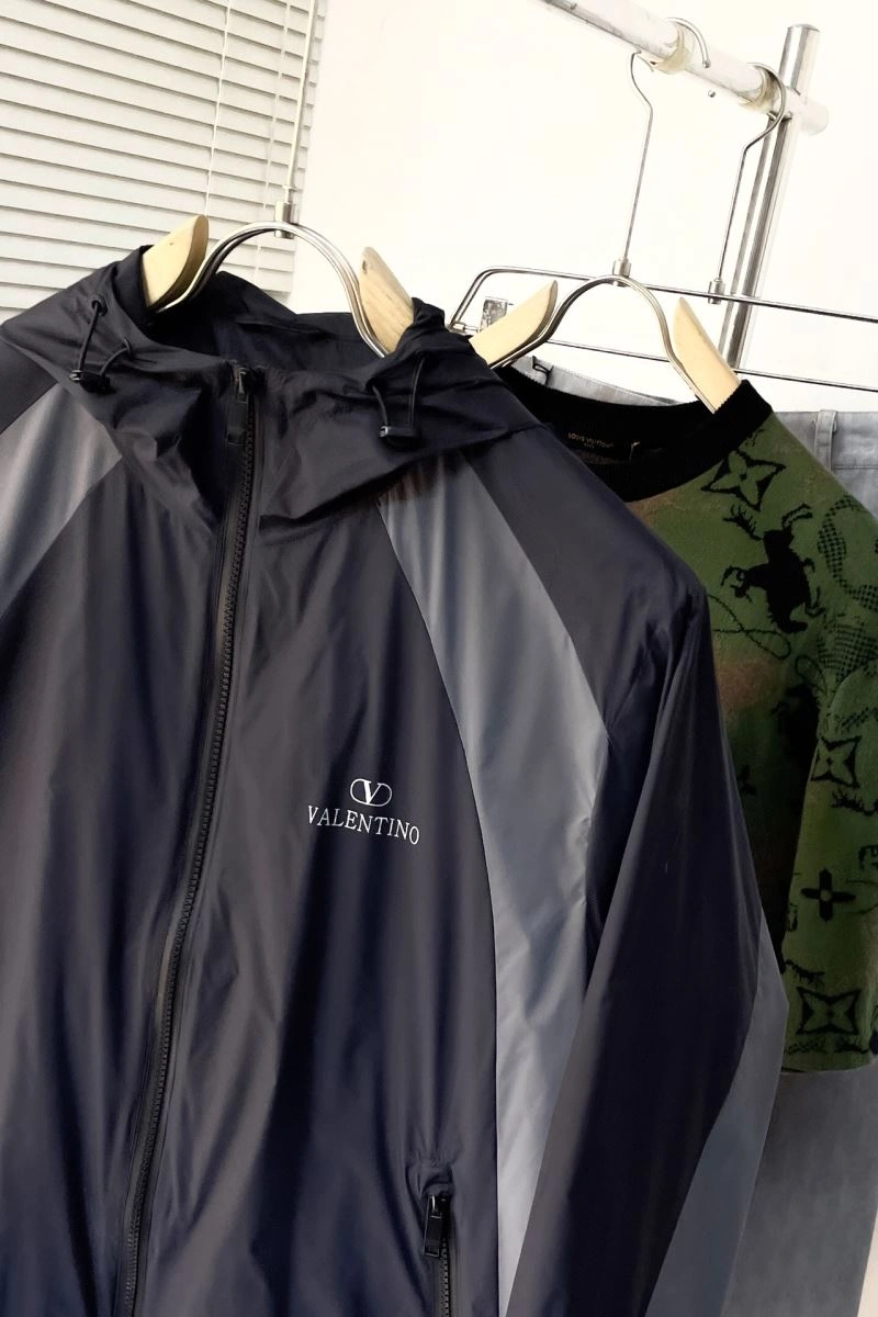 Legit Valentino Outwear