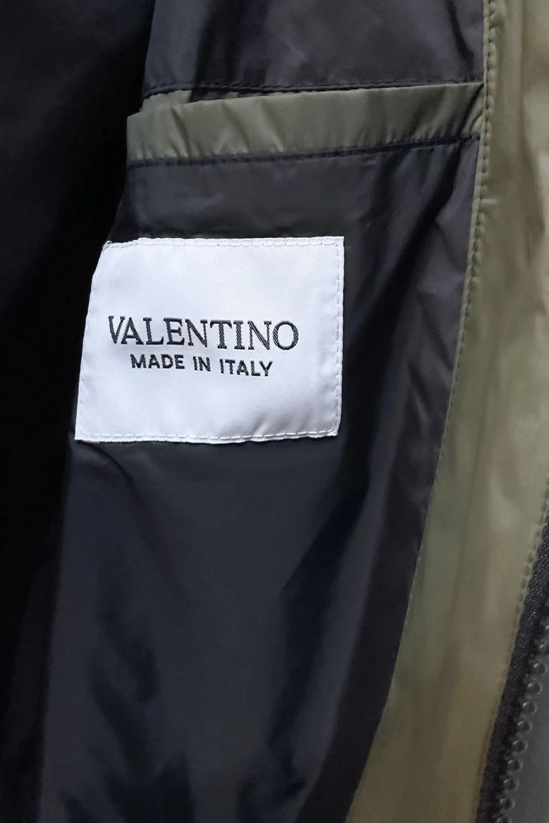 Low-cost Valentino Outwear