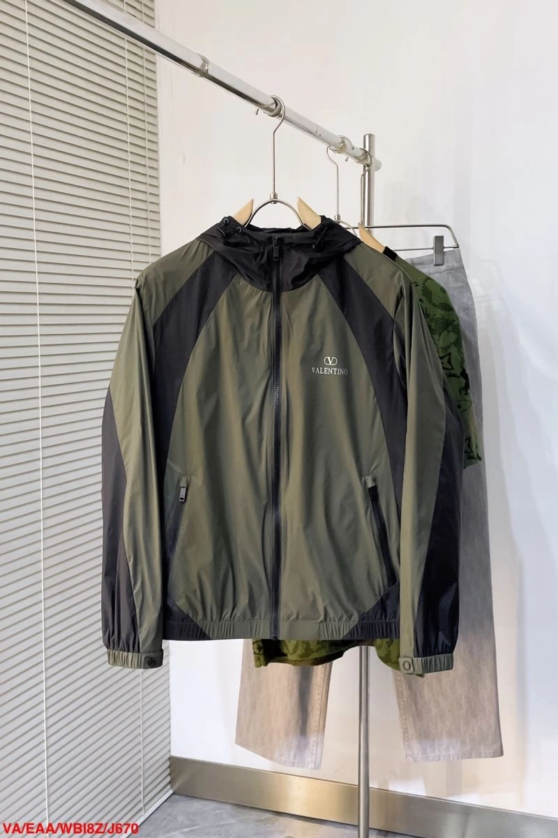 Low-cost Valentino Outwear