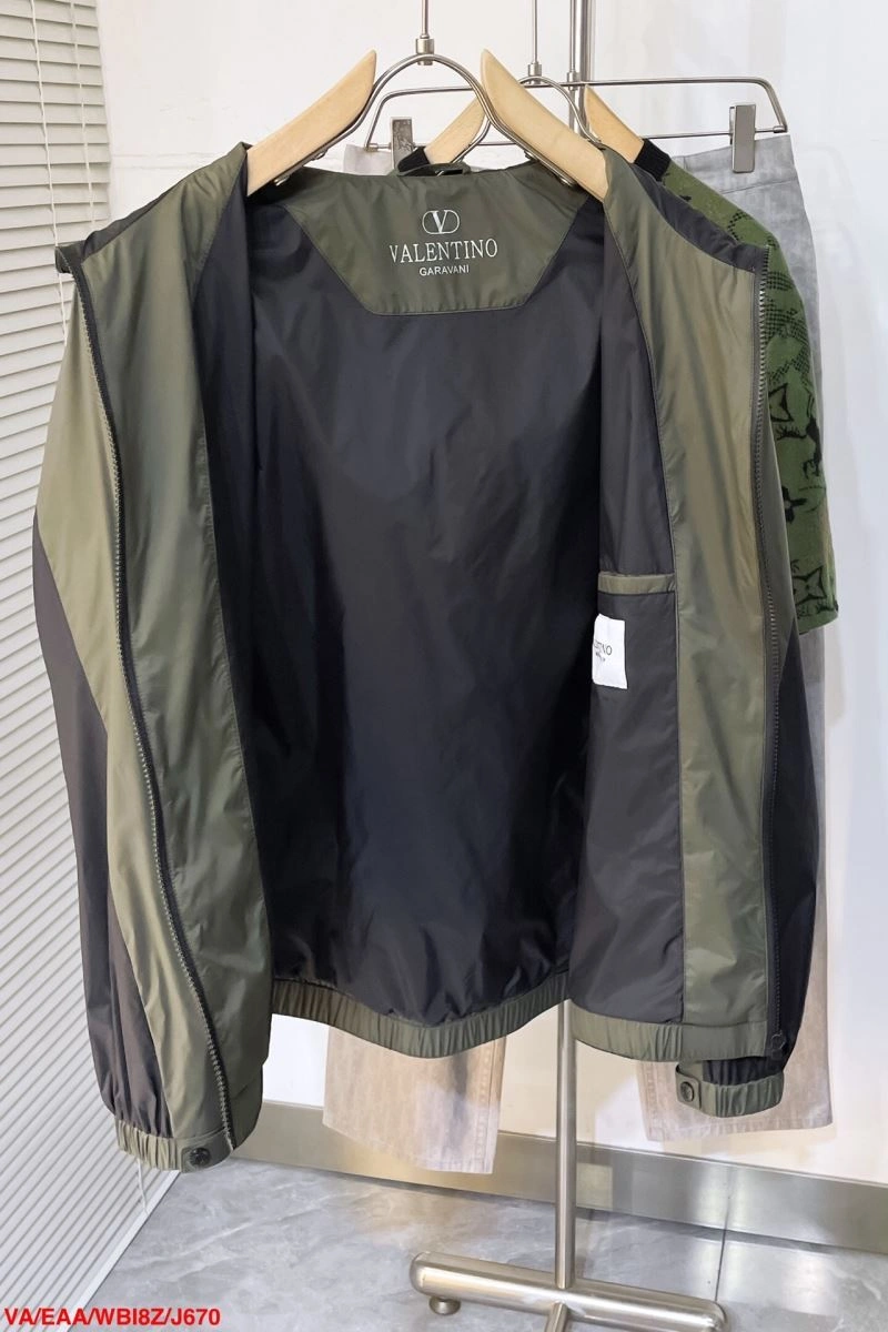 Low-cost Valentino Outwear
