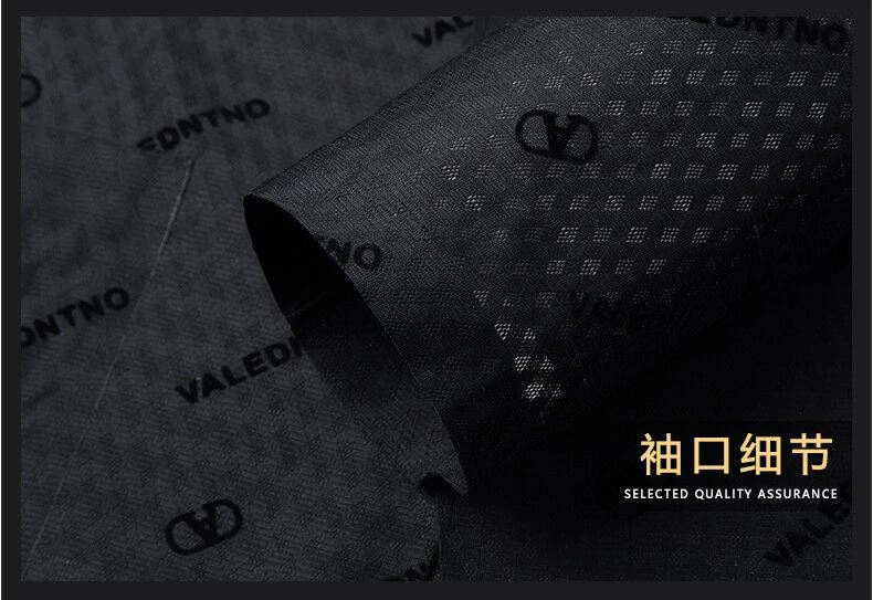 Top match Valentino Outwear