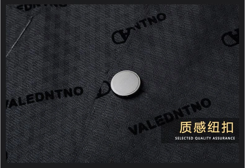 Top match Valentino Outwear
