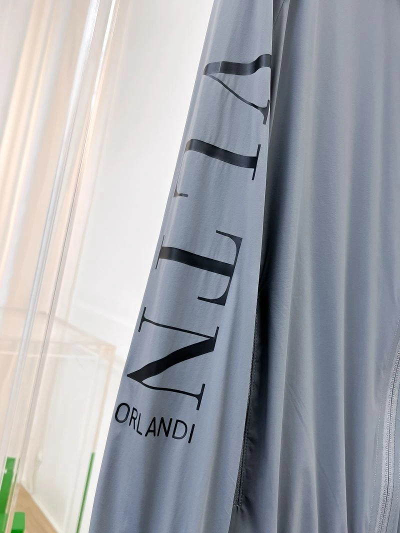 Legit Valentino Outwear