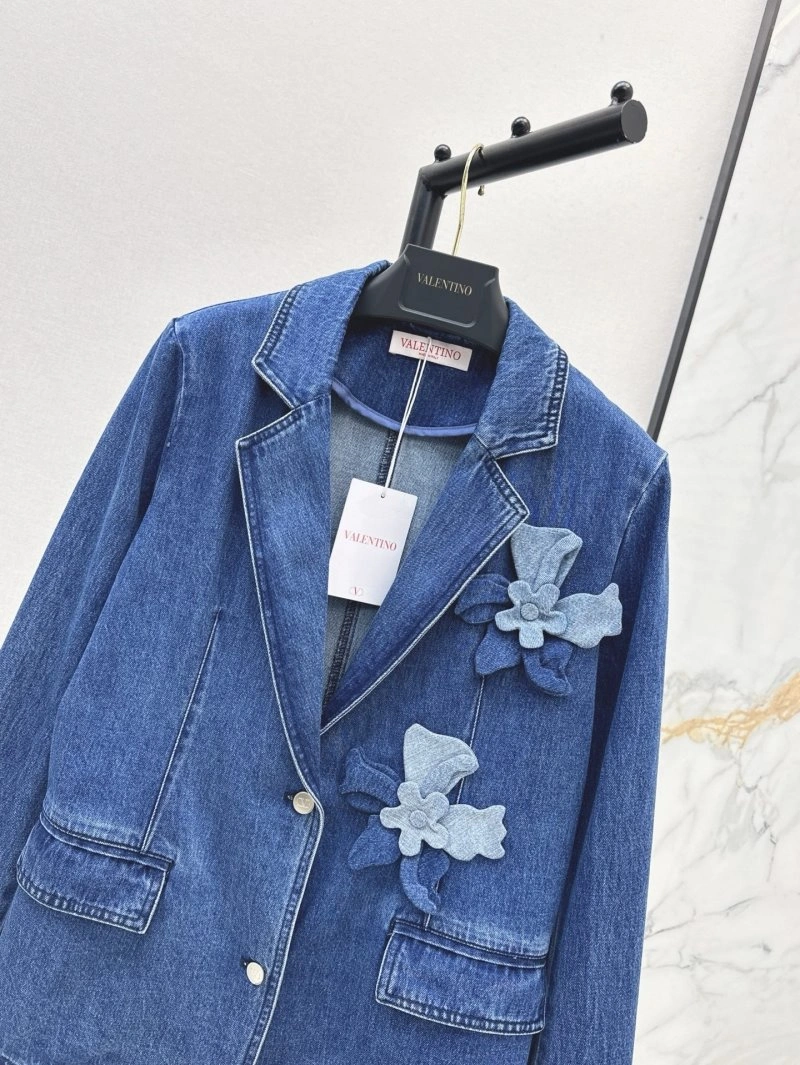 Precise copy Valentino Outwear