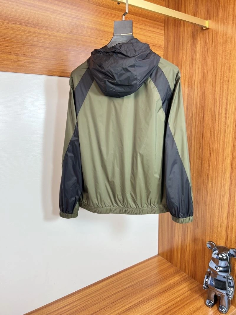 Top match Valentino Outwear