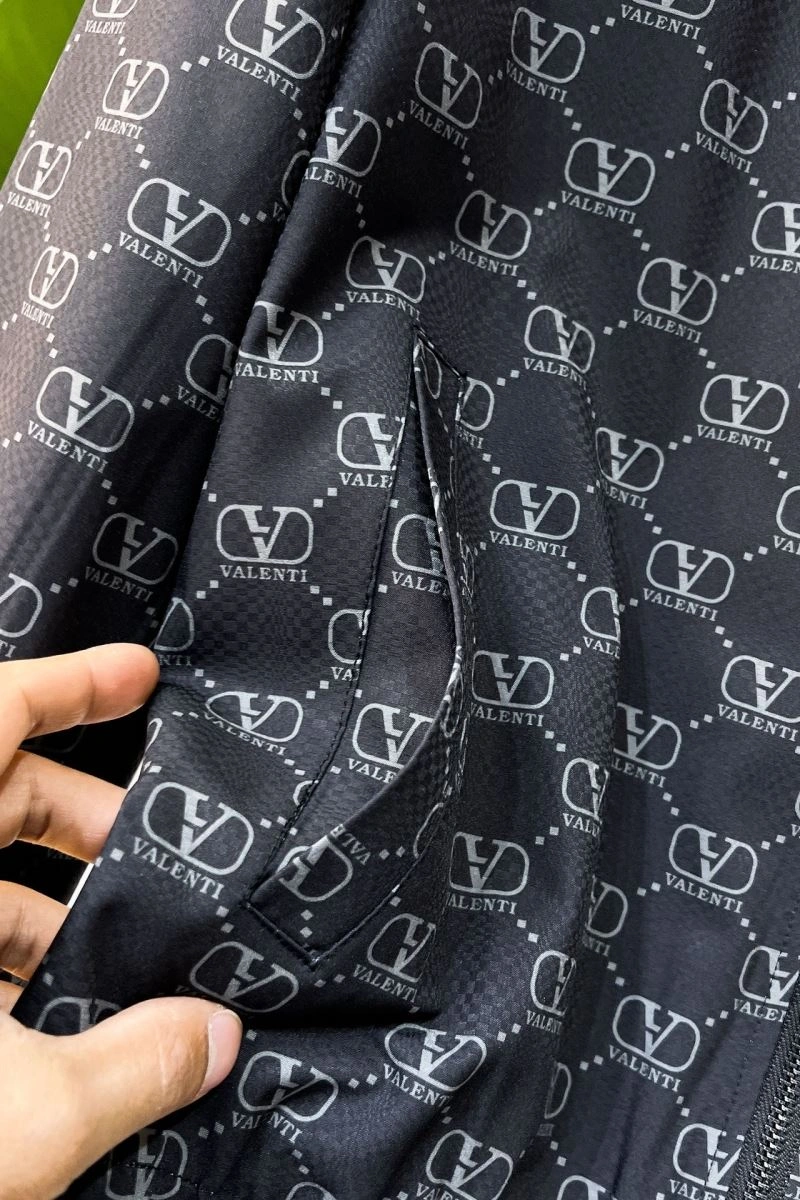 Brand-original Valentino Outwear