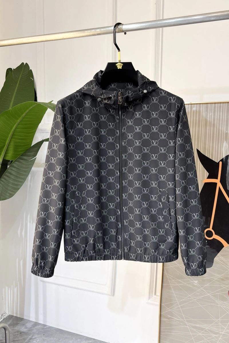 Brand-original Valentino Outwear