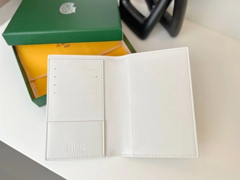 Inexpensive Valentino Passport Holders