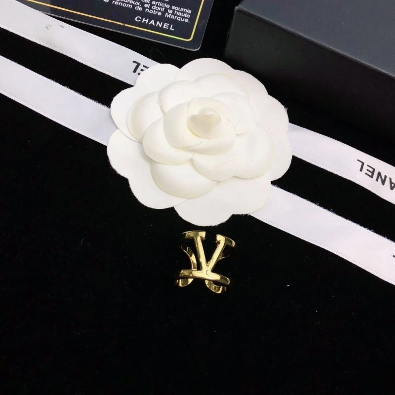 Mirror quality Valentino Rings