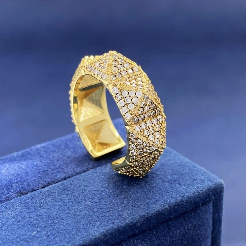 Official Valentino Rings