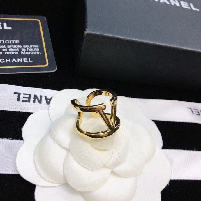 1:1 copy Valentino Rings