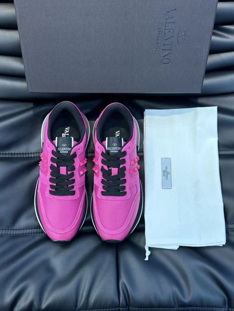 Low-cost Valentino Rockrunner Shoes
