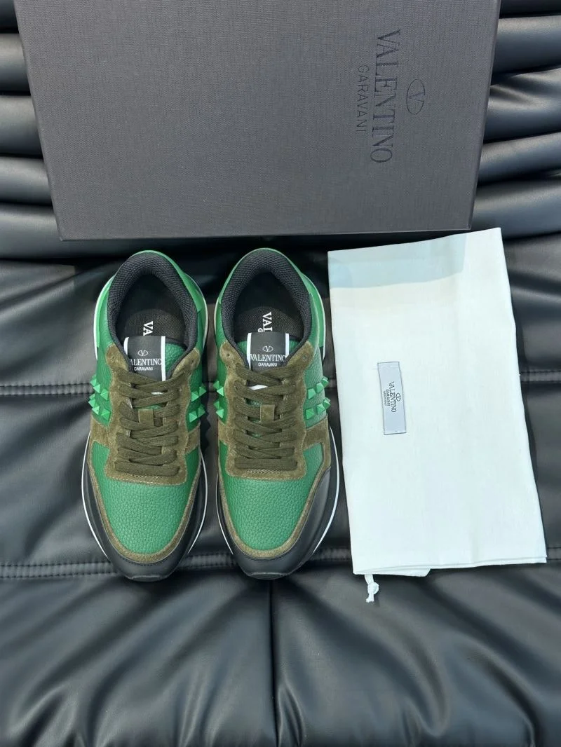 Top match Valentino Rockrunner Shoes