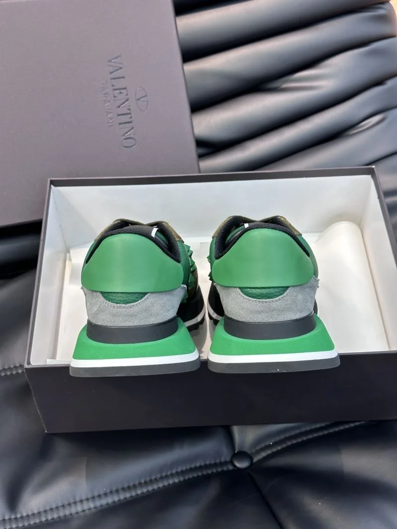 Top match Valentino Rockrunner Shoes