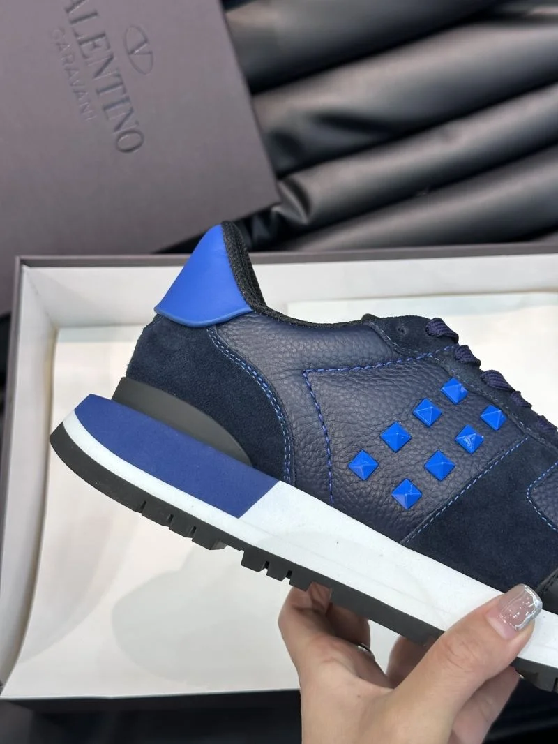 Inexpensive Valentino Rockrunner Shoes