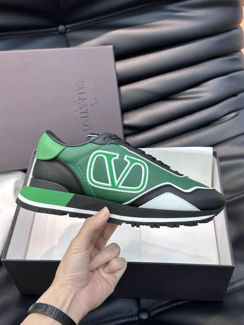 Exact replica Valentino Rockrunner Shoes