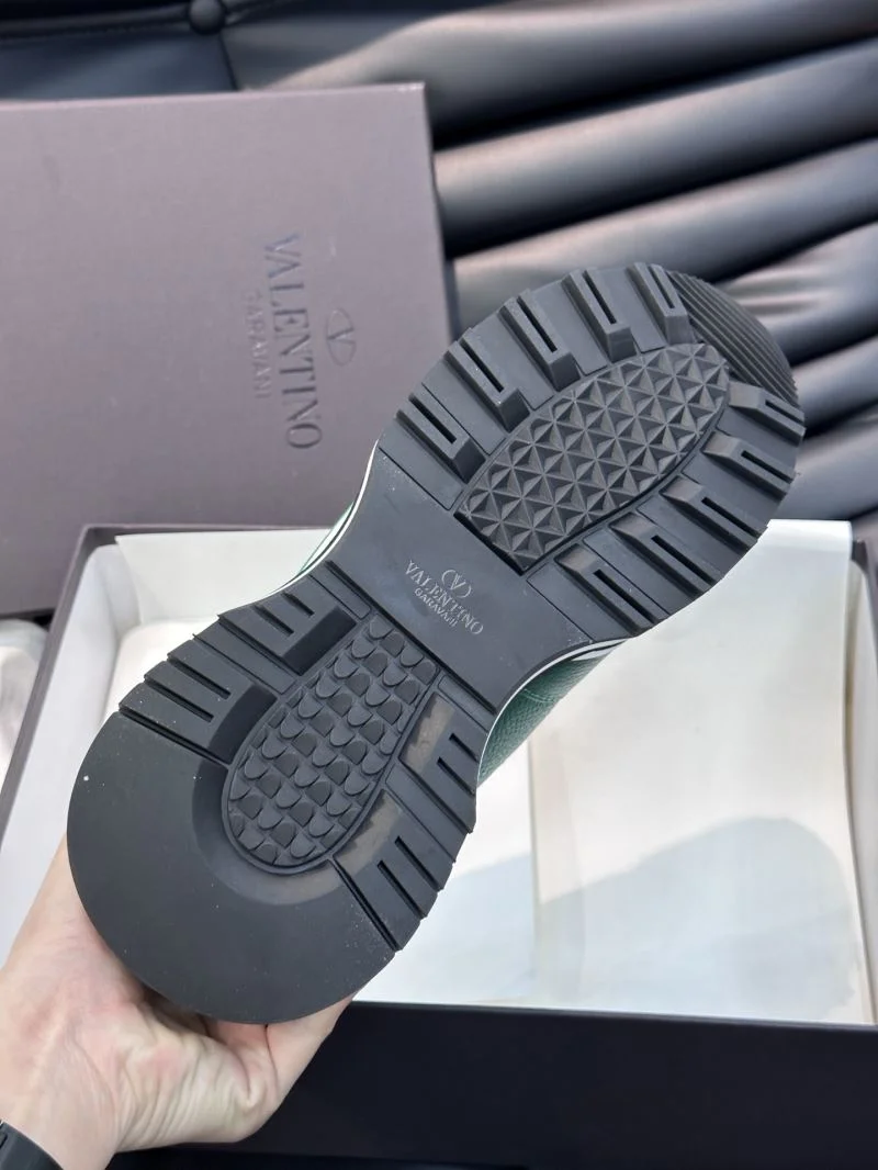 Exact replica Valentino Rockrunner Shoes