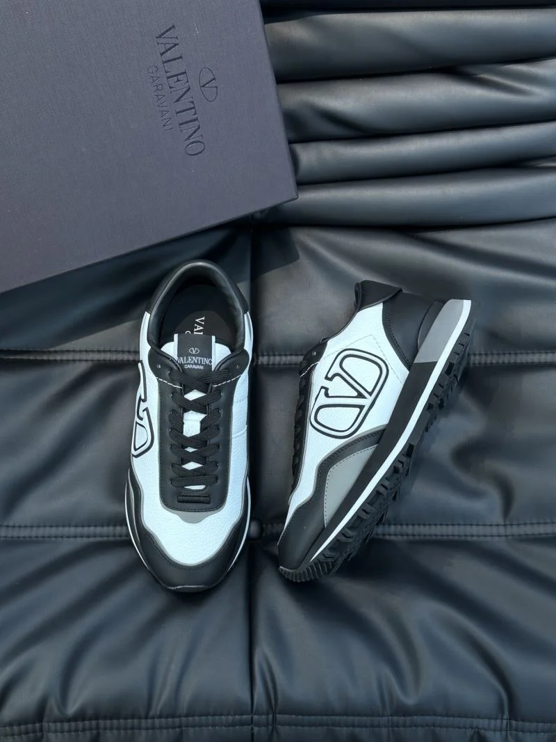 Factory-made Valentino Rockrunner Shoes