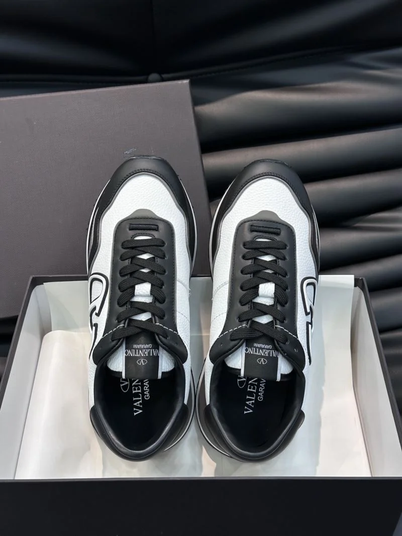 Factory-made Valentino Rockrunner Shoes
