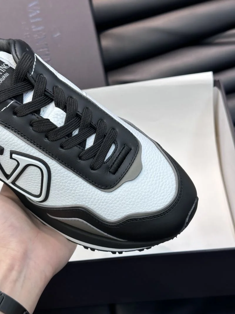 Factory-made Valentino Rockrunner Shoes
