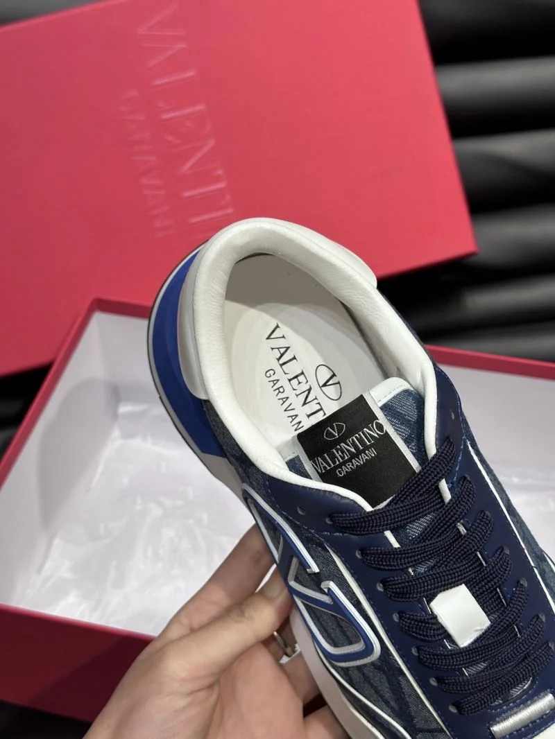 Authentic Valentino Rockrunner Shoes