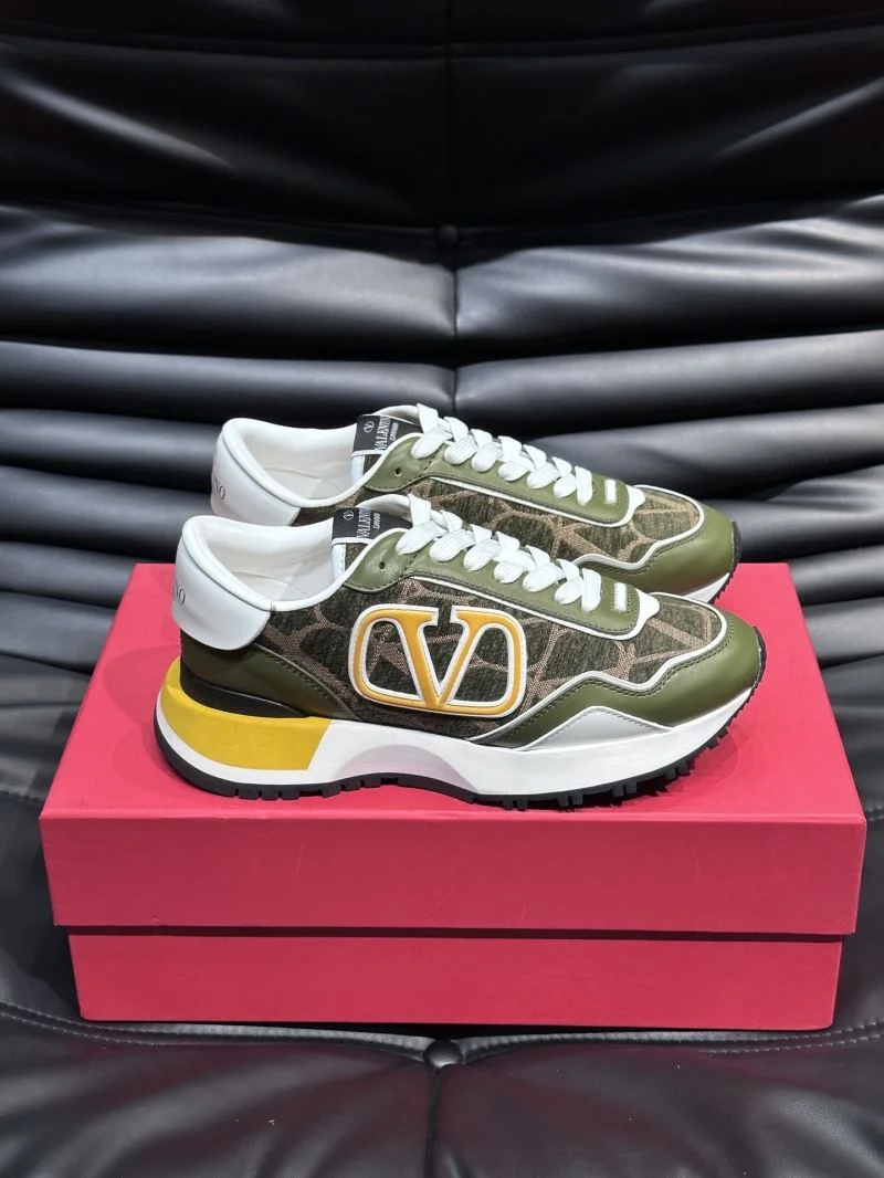 Reasonably priced Valentino Rockrunner Shoes