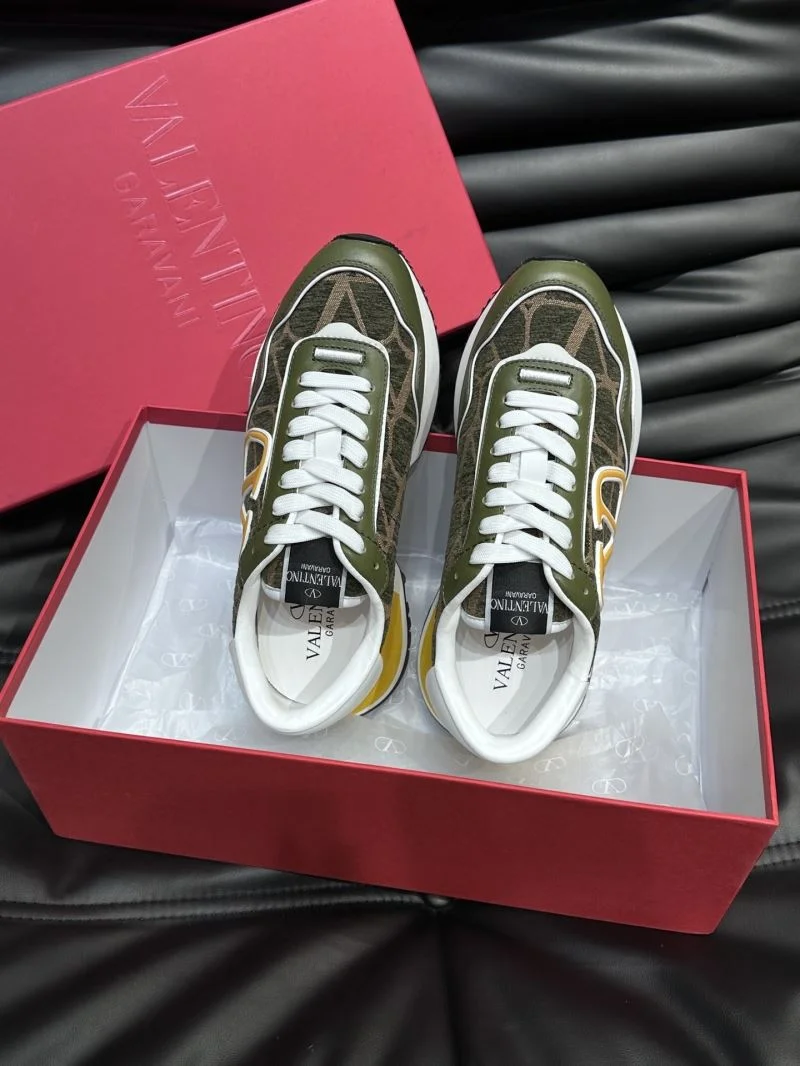 Reasonably priced Valentino Rockrunner Shoes