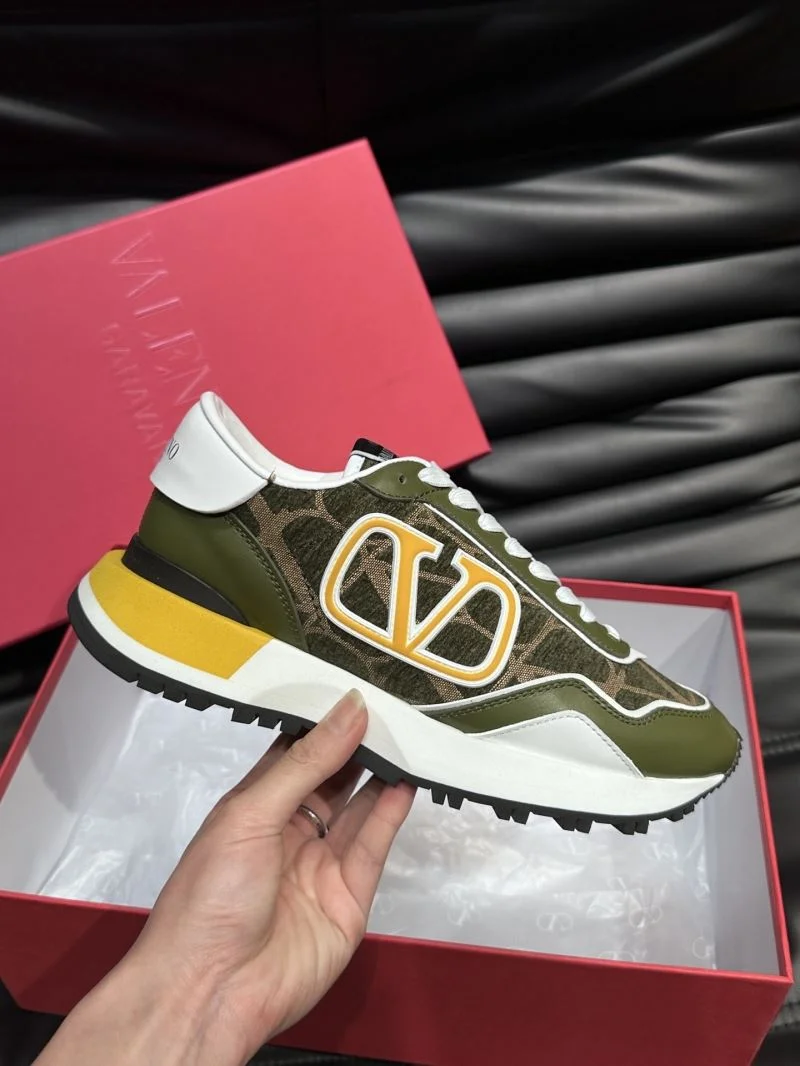 Reasonably priced Valentino Rockrunner Shoes