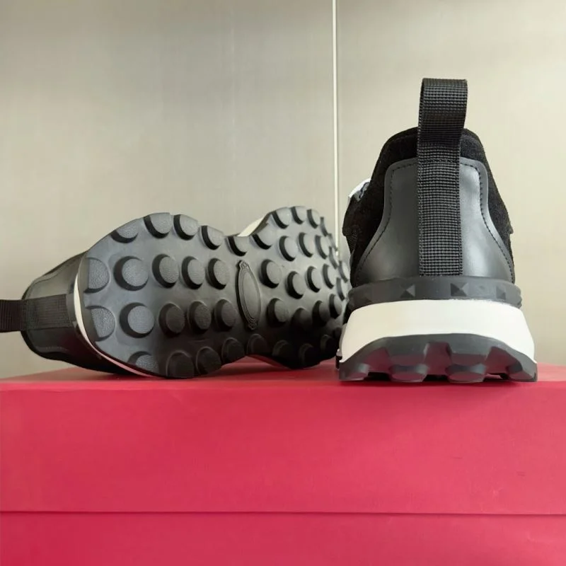 High accuracy Valentino Rockrunner Shoes