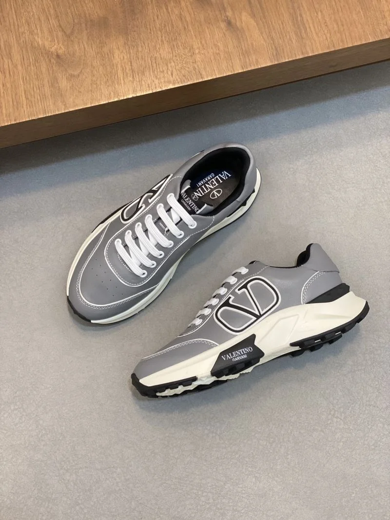 Cut-rate Valentino Rockrunner Shoes