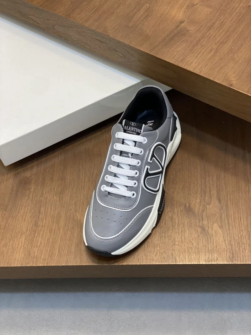 Cut-rate Valentino Rockrunner Shoes