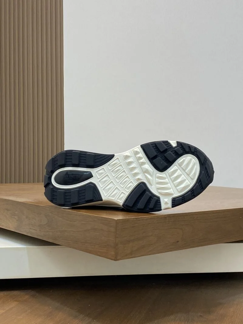 Cut-rate Valentino Rockrunner Shoes