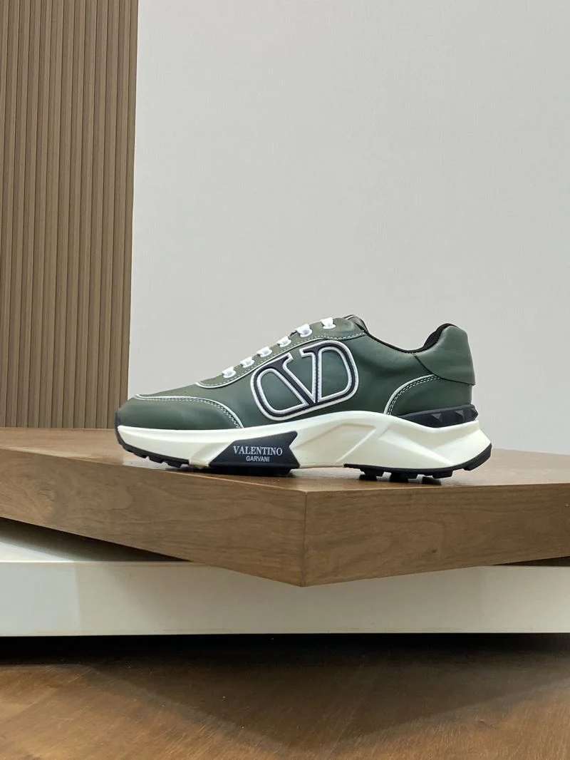 Economical Valentino Rockrunner Shoes